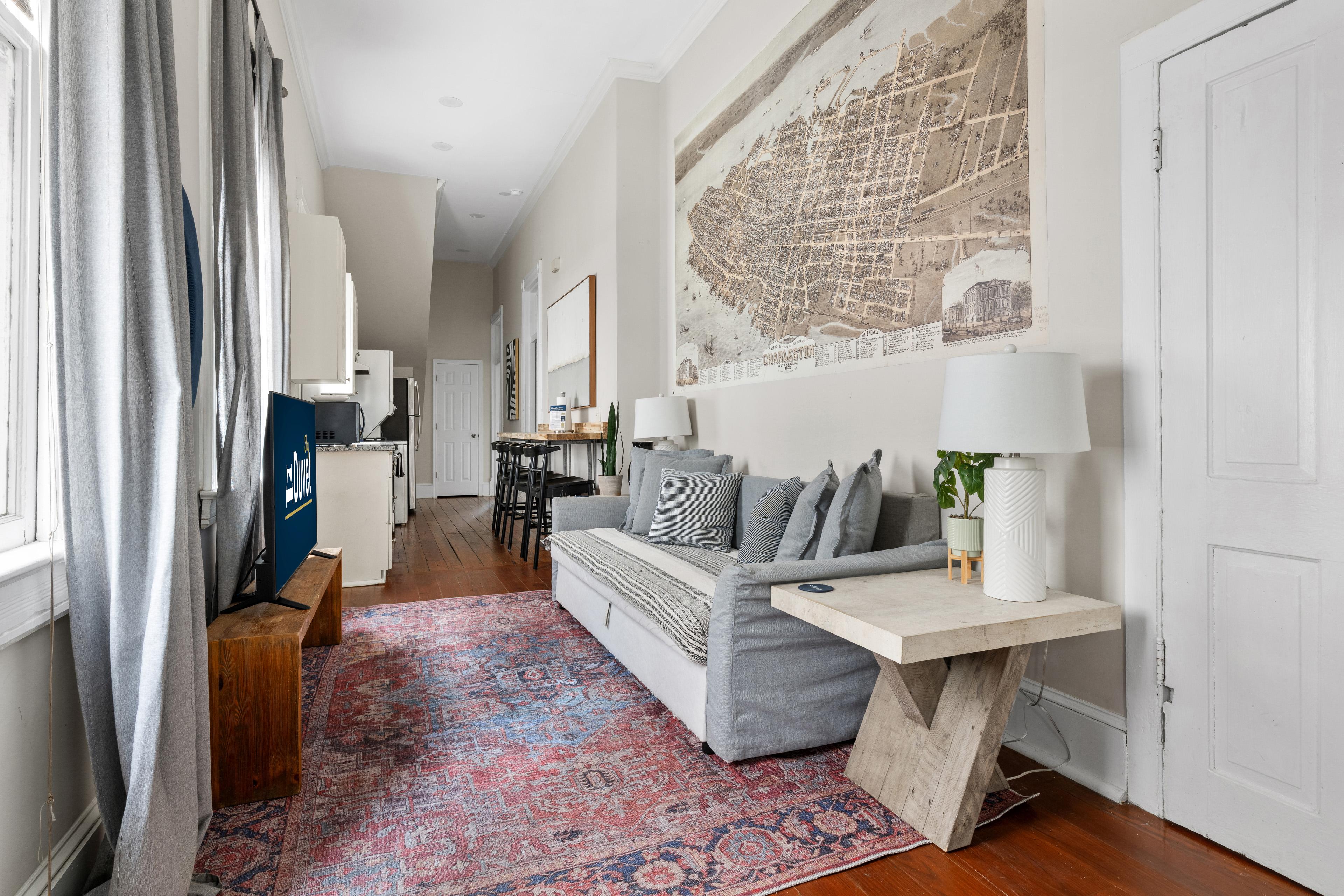4 Blocks To King! | Maison De Jasmine Suite A - Charleston
