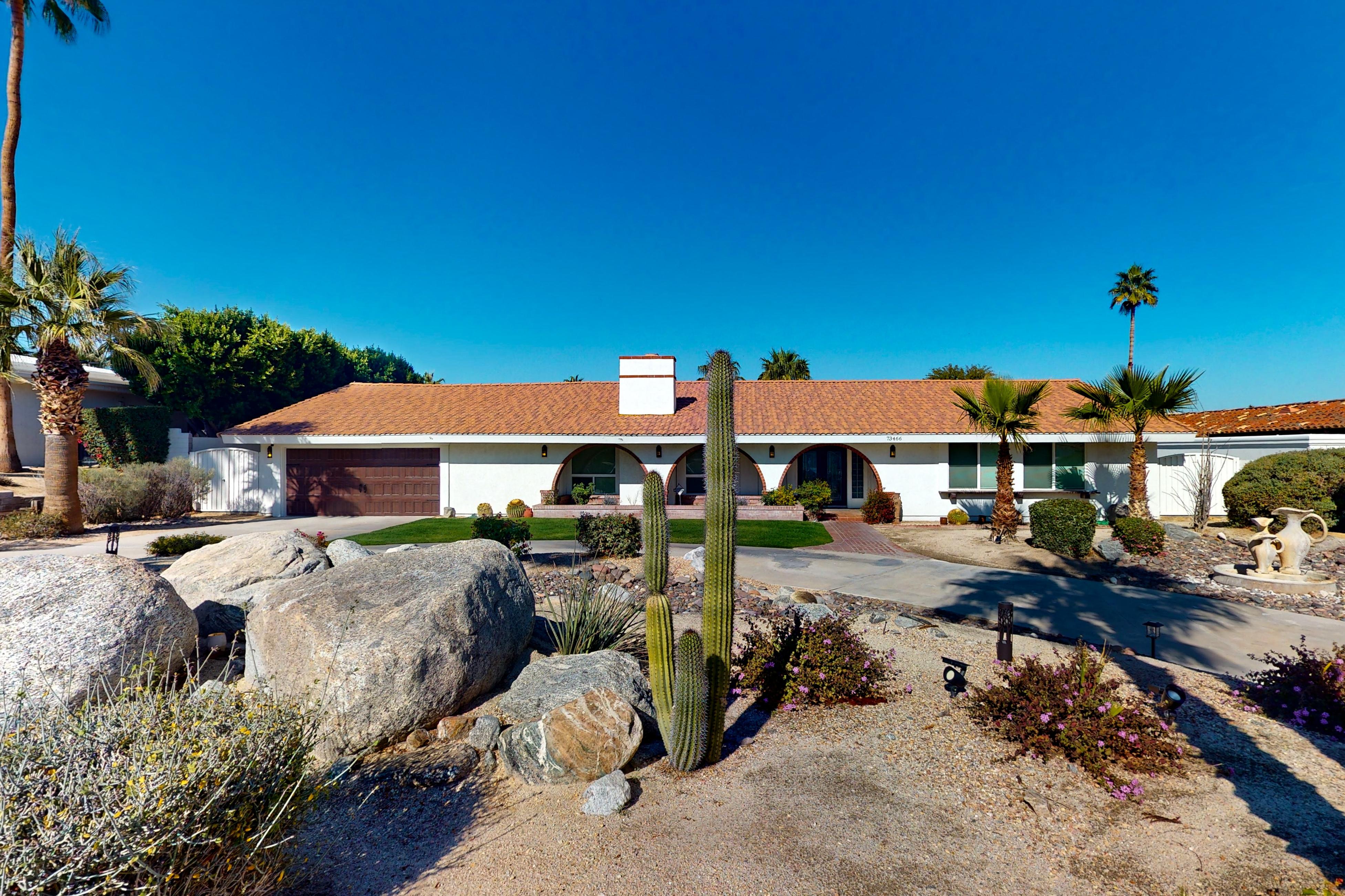 South Palm Desert Paradise - Vacation Rentals | Homes & Hideaways by ...