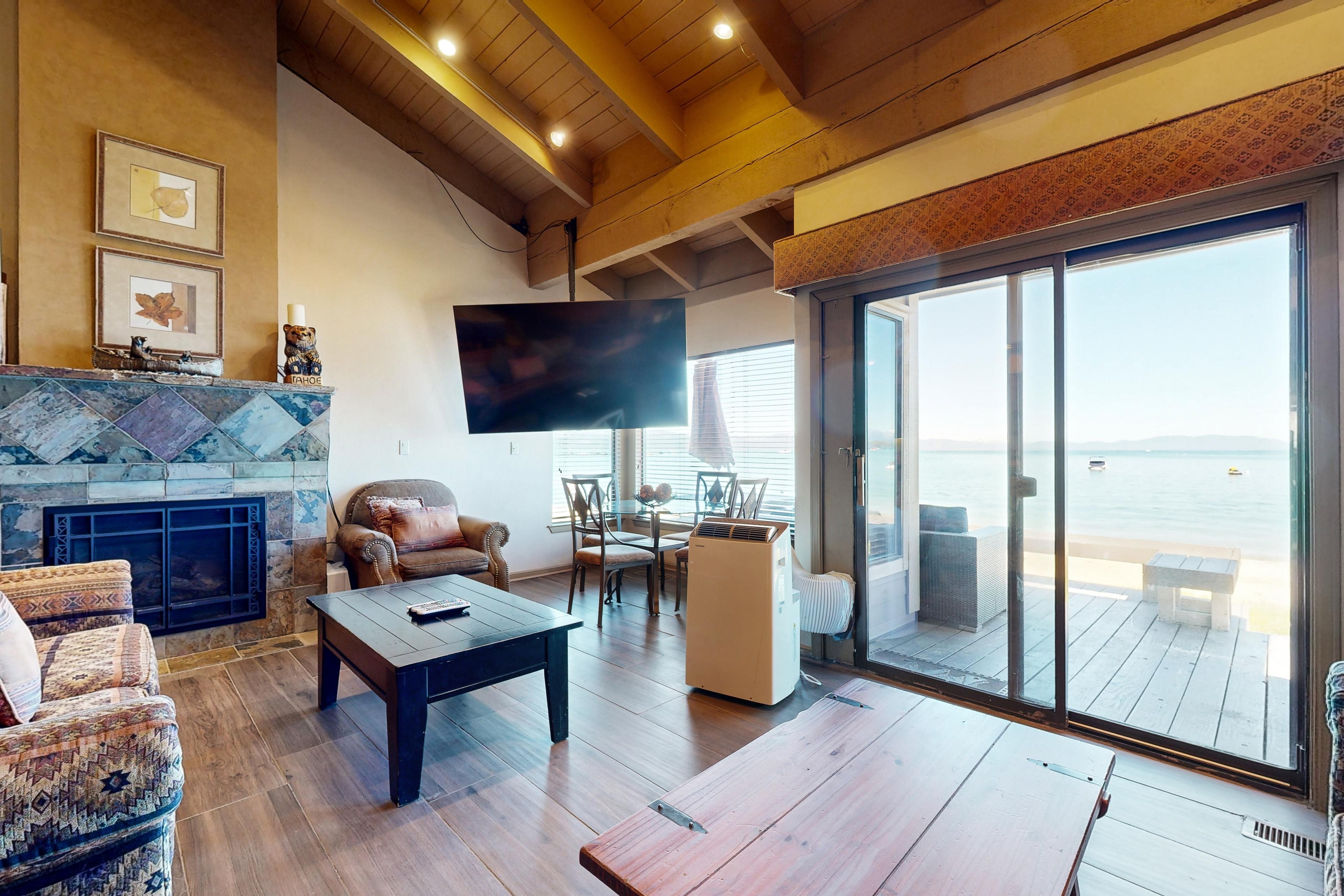 Lake Tahoe Living #637 - Vacation Rentals | Homes & Hideaways by World of Hyatt