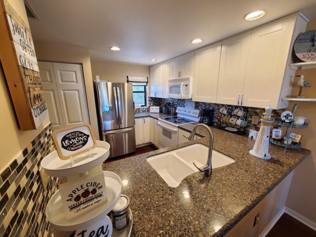 Ocean Village Club I35 - Vacation Rentals | Homes & Hideaways by World ...